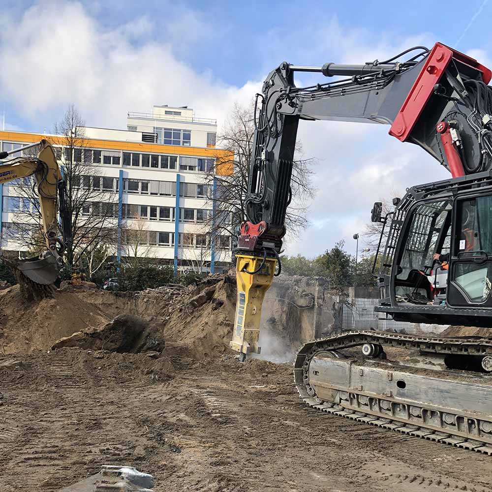 Epiroc Hydraulic Breakers - Plant & Engineering Services